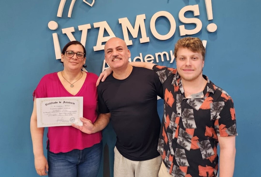 Tailored Seniors Spanish Courses in Buenos Aires. Expert Teachers