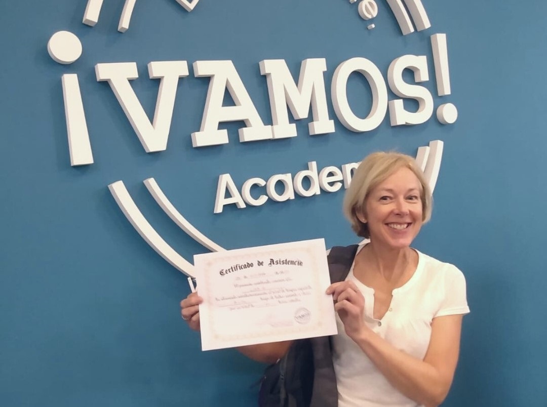 Tailored Seniors Spanish Courses in Buenos Aires. Expert Teachers